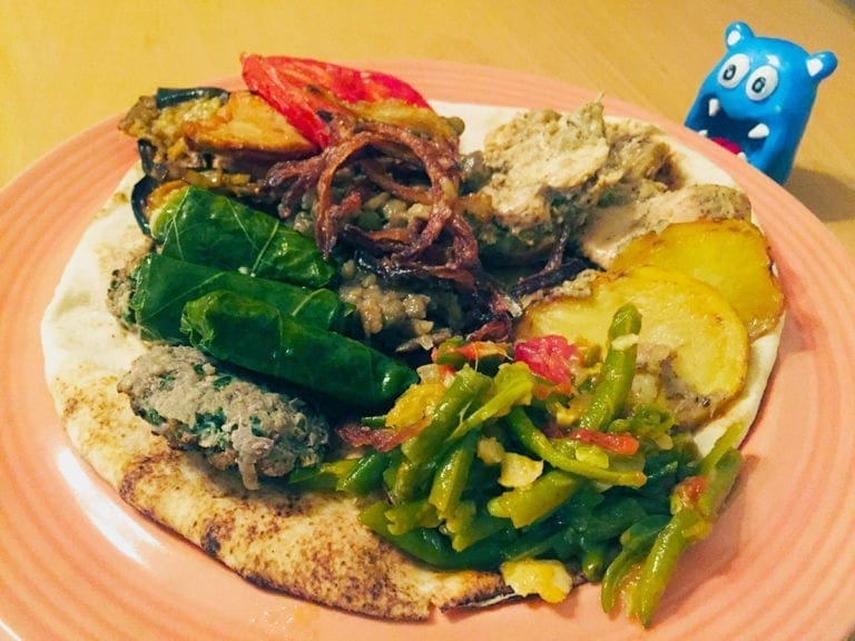 Mezze Box New Ready Meal Delivery Service for Those Busy Bees / Nom Nom ...